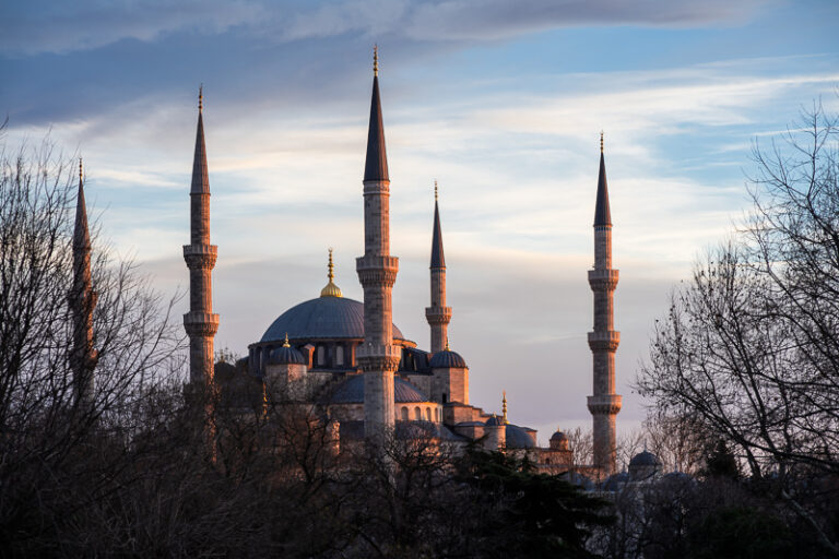 Review: Nikon AF 85mm 1.4 D - The ideal Portrait Lens? - phillipreeve.net