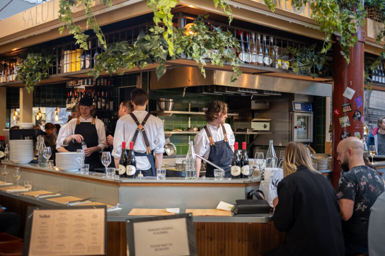 Review: Nikon Z 40mm f/2 - The Street Sniper for Discreet Photography ...