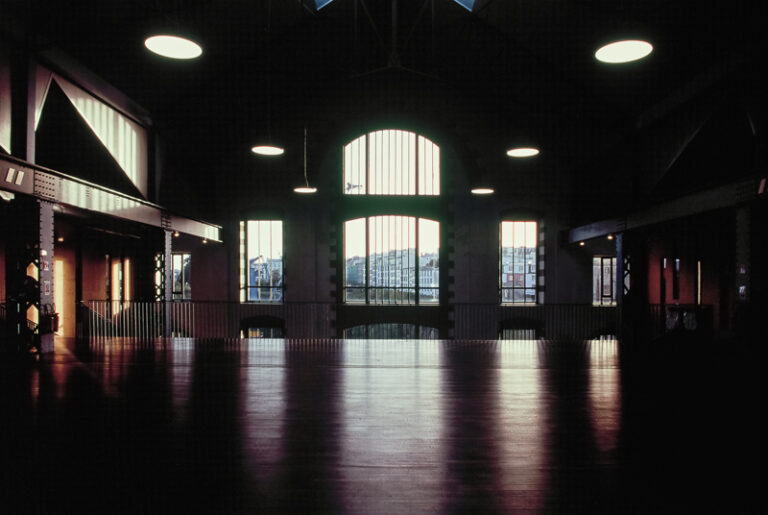 Analogue Adventures – Part 39: Fujichrome Velvia 100 - phillipreeve.net