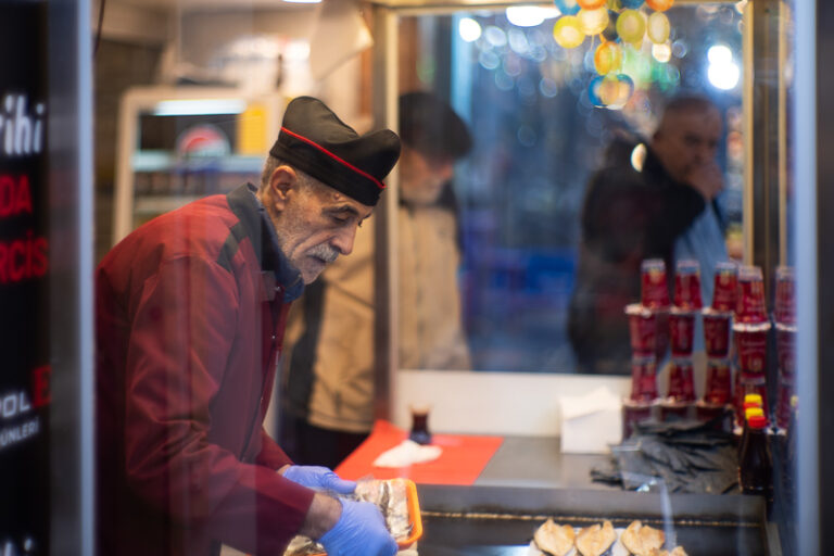 Review: Canon 50mm 0.95 - The original f/0.95 Dream Lens - phillipreeve.net