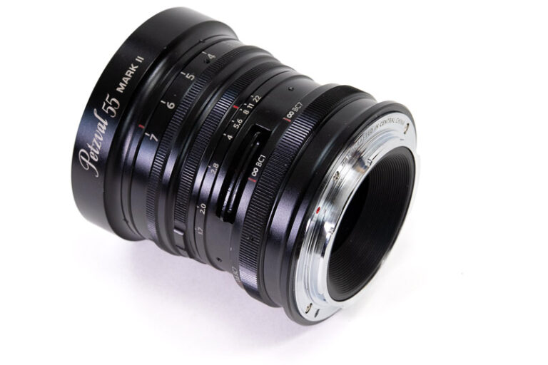 REVIEW: LOMOGRAPHY Petzval 55mm F/1.7 Bokeh Control Mark II Art Lens ...