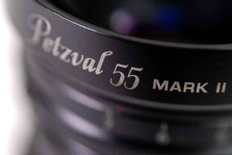 REVIEW: LOMOGRAPHY Petzval 55mm F/1.7 Bokeh Control Mark II Art Lens ...
